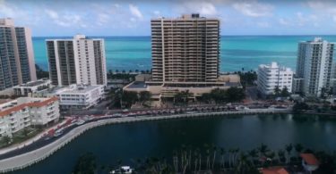 French District | Vie et voyage en Floride en français